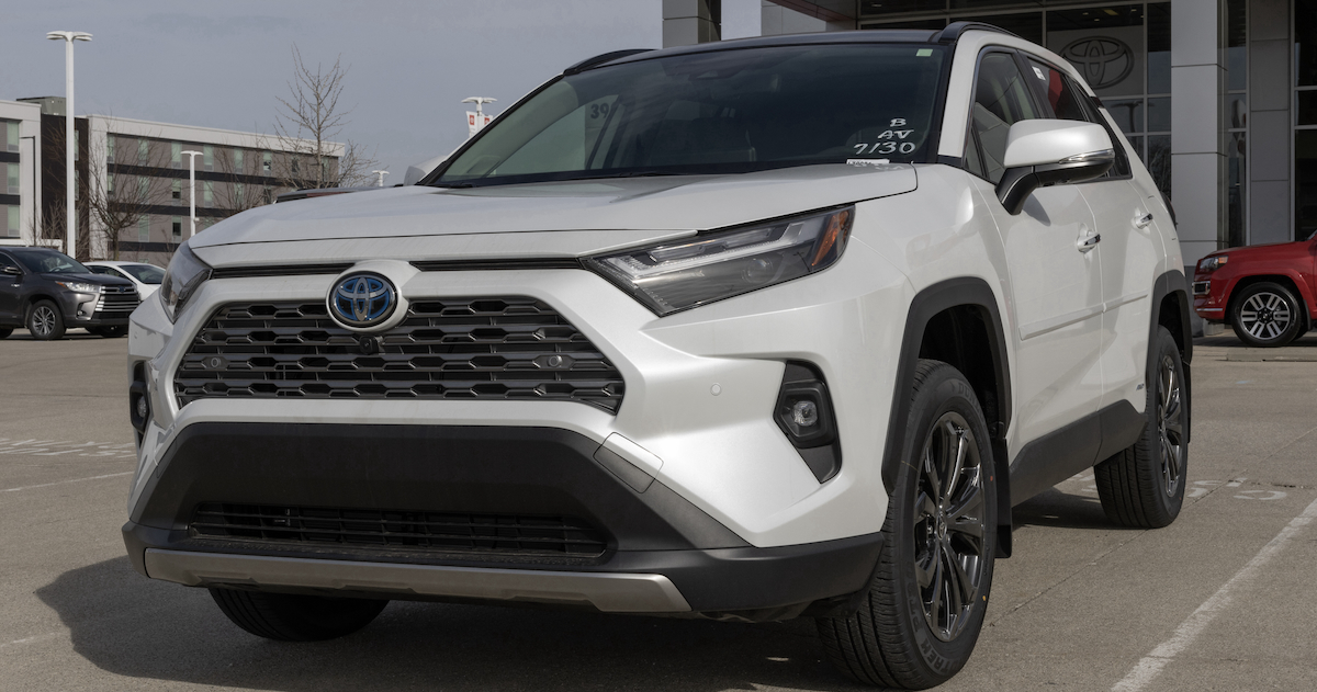 New-Vehicle Inventory Increases While Steady Sales Pull Down Days ...